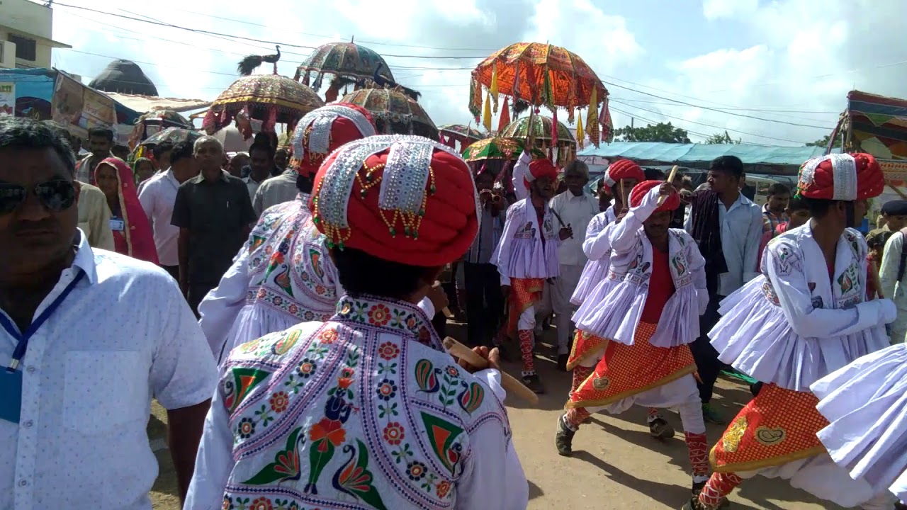 Tarnetar Mela ras - YouTube