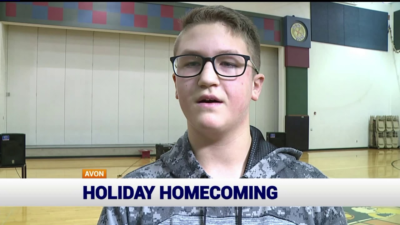 Watch: A soldier's holiday homecoming - YouTube