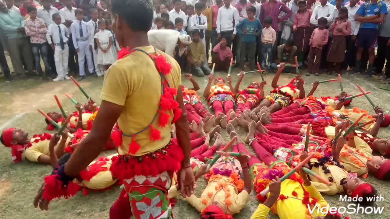 Diwari Dance: Famous dance of Bundelkhand #DiwariDance - YouTube