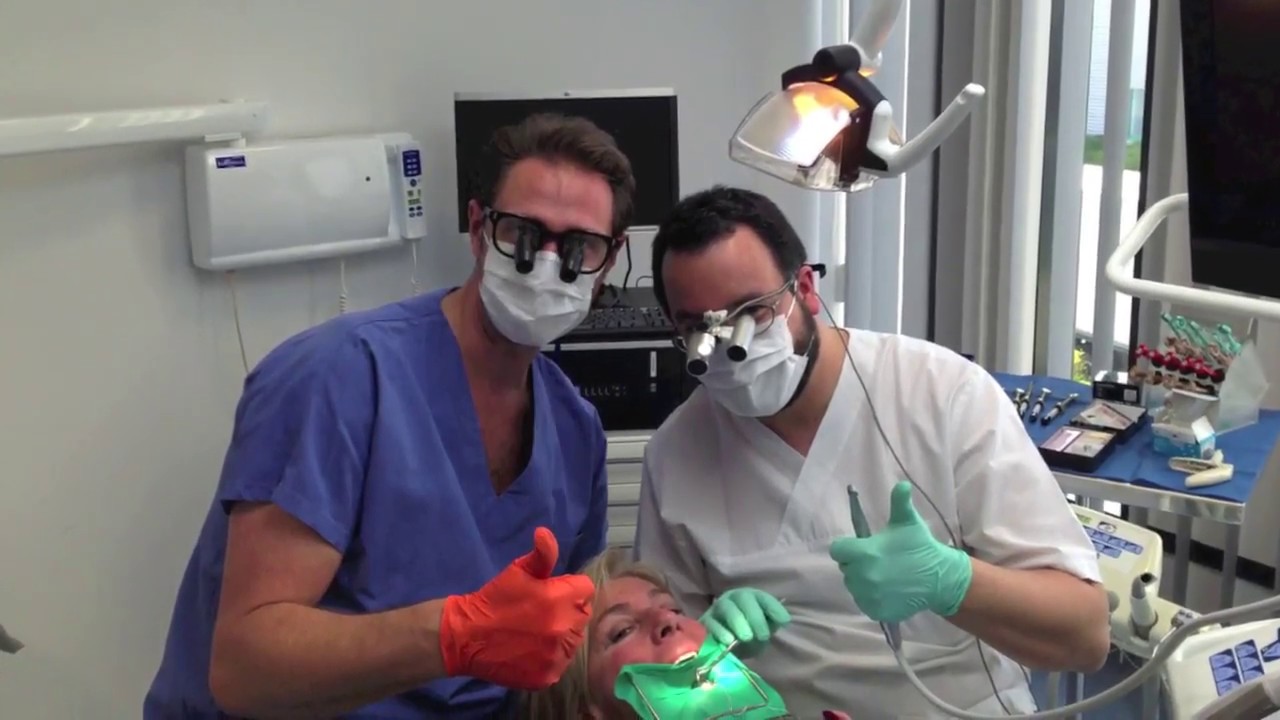 GC EverX Posterior: Clinical case with fibre reinforced composite - YouTube