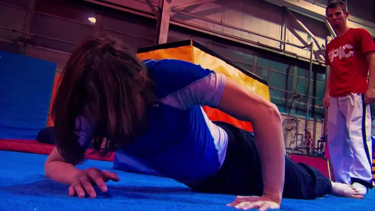 Alex Hashioka vs. Justin Strack - Practice Fight - YouTube