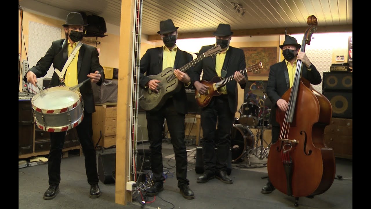 Yellow Dogs - Corona Blues (Official Music Video) - YouTube