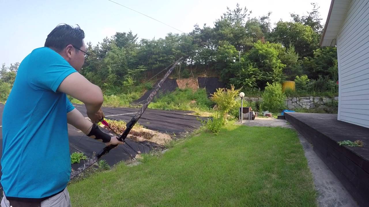20m Das bow dalaa 64" longbow shooting - YouTube