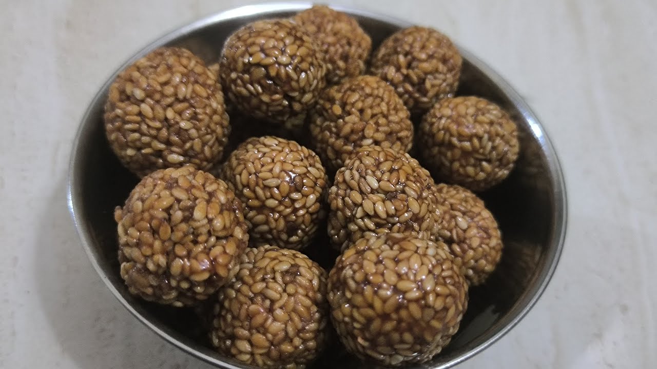 Tilache ladoo[How to make Til ladoo in Marathi] by Anita Bhalerao ...