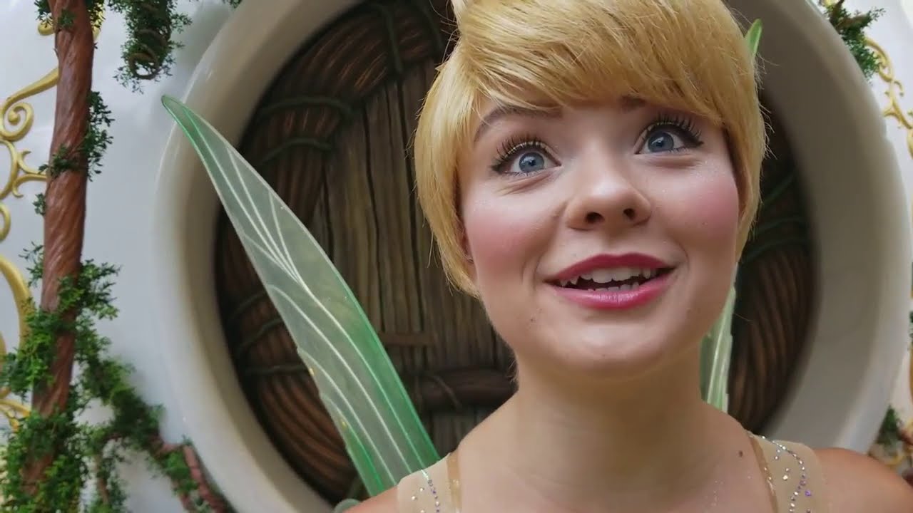 Tinkerbell's blue pixie dust adventure at Disneyland! - YouTube