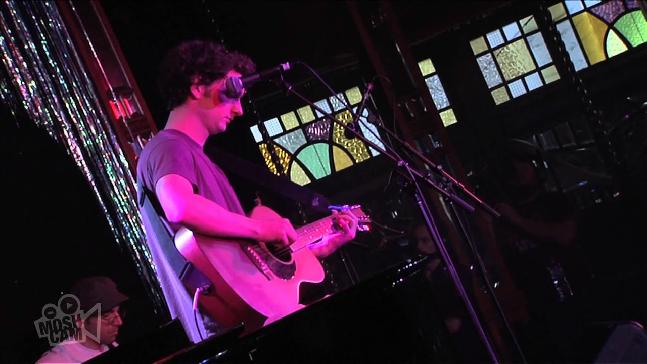 Sam Amidon - Rain And Snow (Live at Sydney Festival) | Moshcam - YouTube