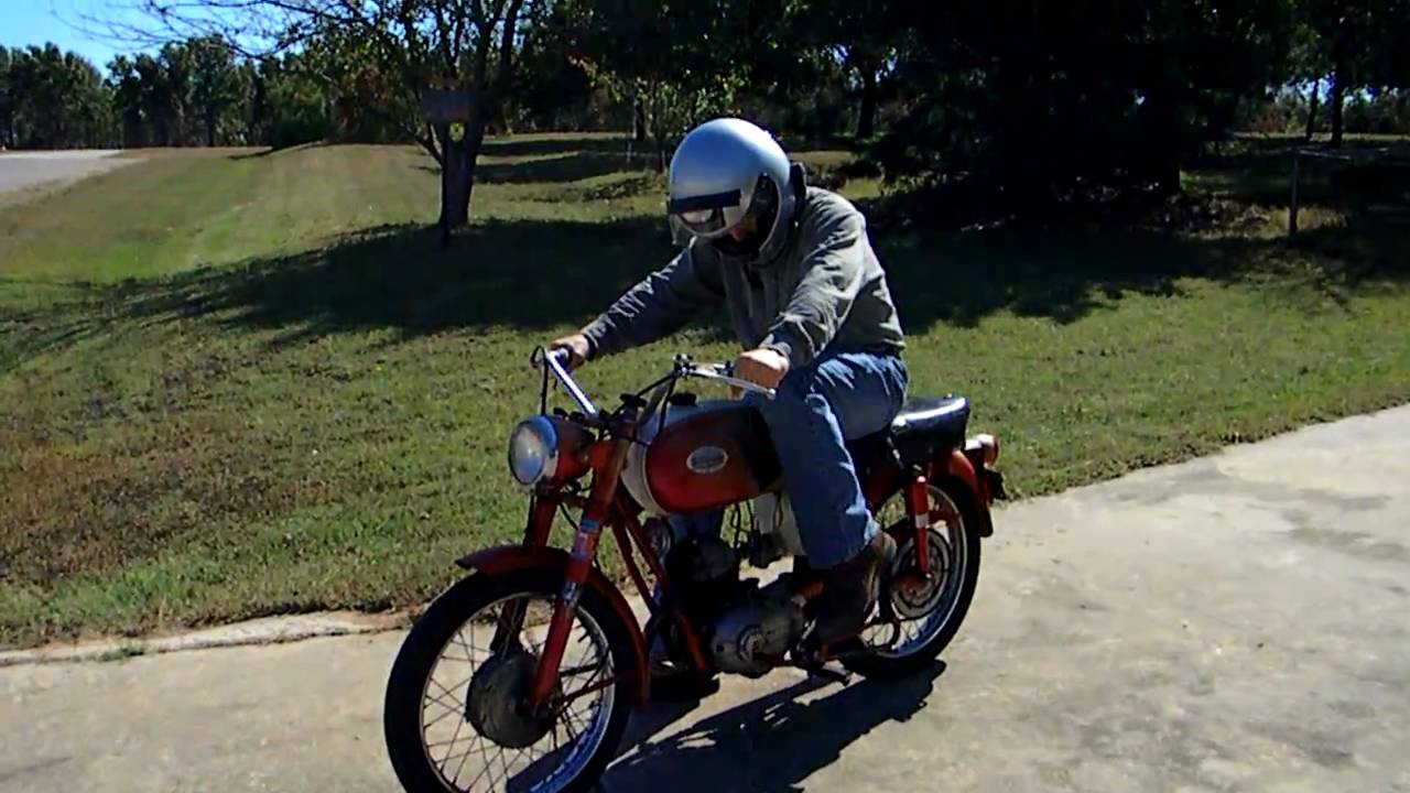 1967 Wards Riverside 125 - YouTube