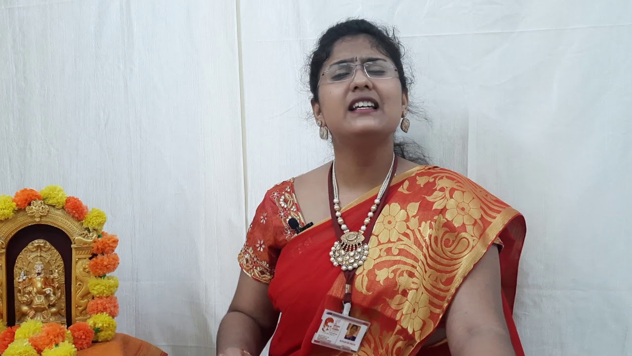 Rageswari raga tillana rendered by Duvvuri Sruthi - YouTube