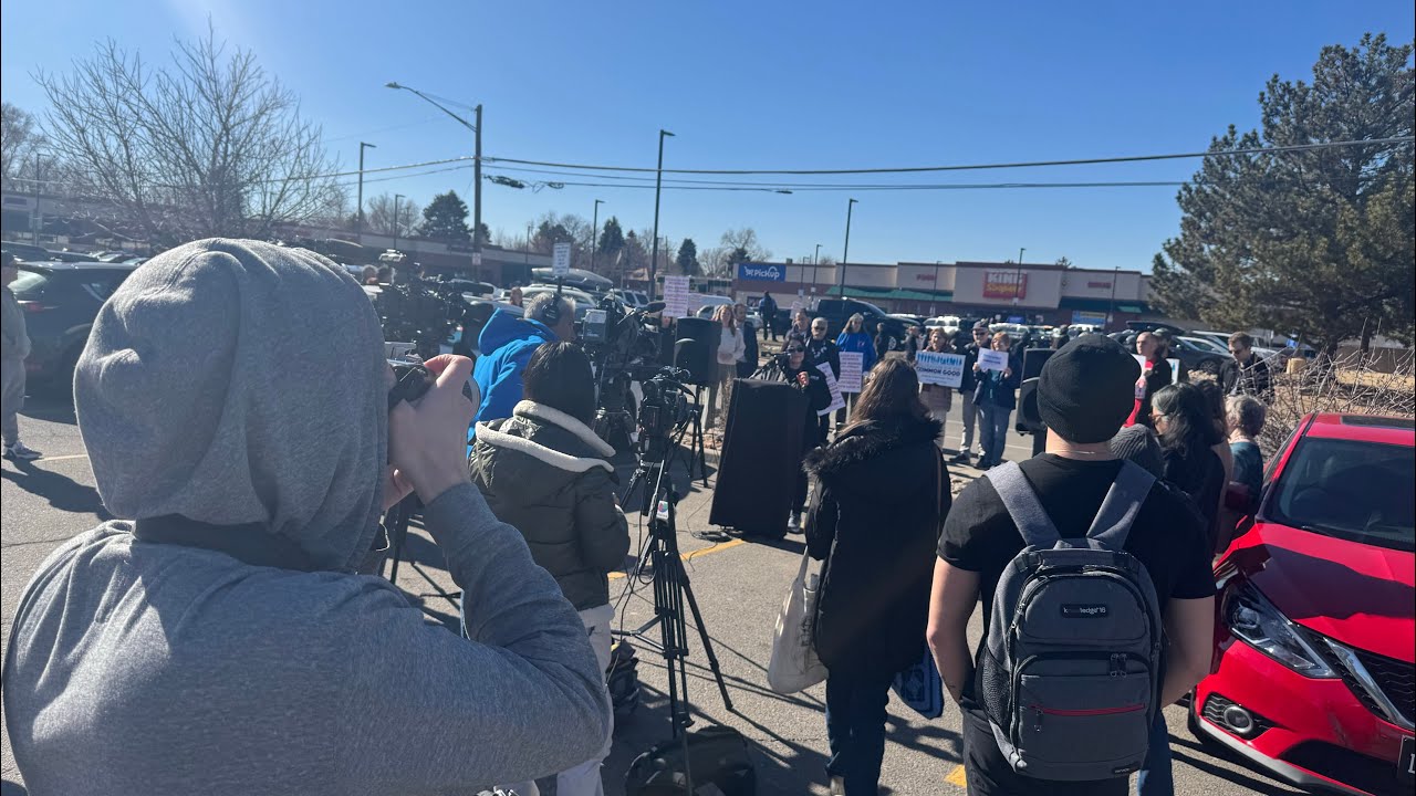 Supporting UFCW Strike against Kroger Press conference - YouTube