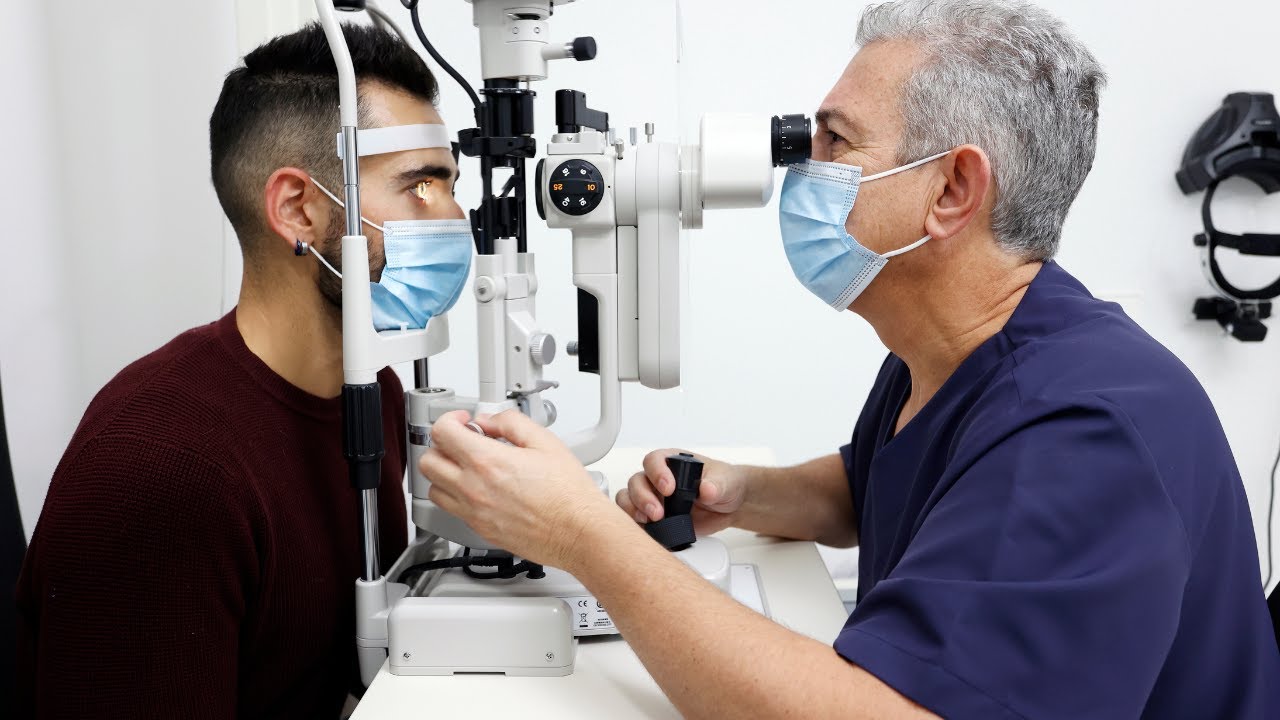 Testimonio de José Antonio, paciente con leucoma por el uso de lentes ...