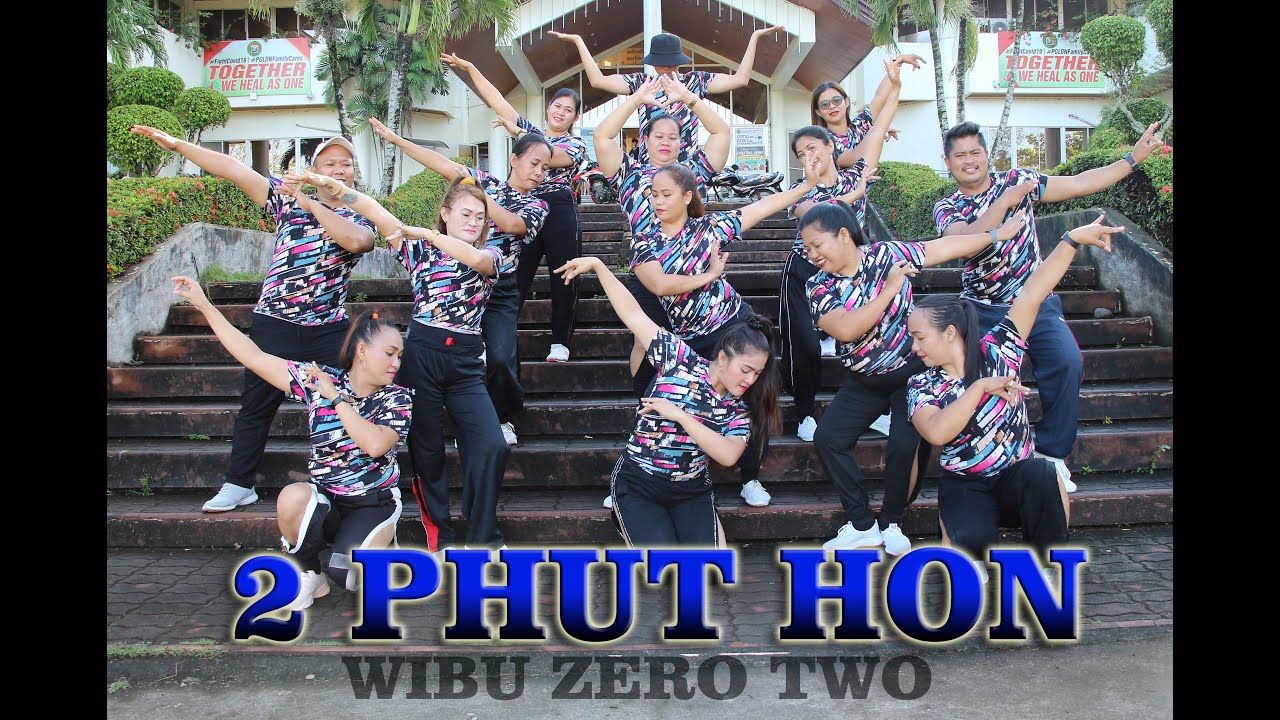 2 PHUT HON | WIBU ZERO TWO| Tiktok Viral | DJ DESA REMIX | ZUMBA DANCE ...