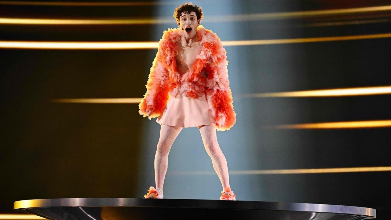 The Switzerland 🇨🇭 "Nemo" wins the Eurovision 2024 award, with the song ...