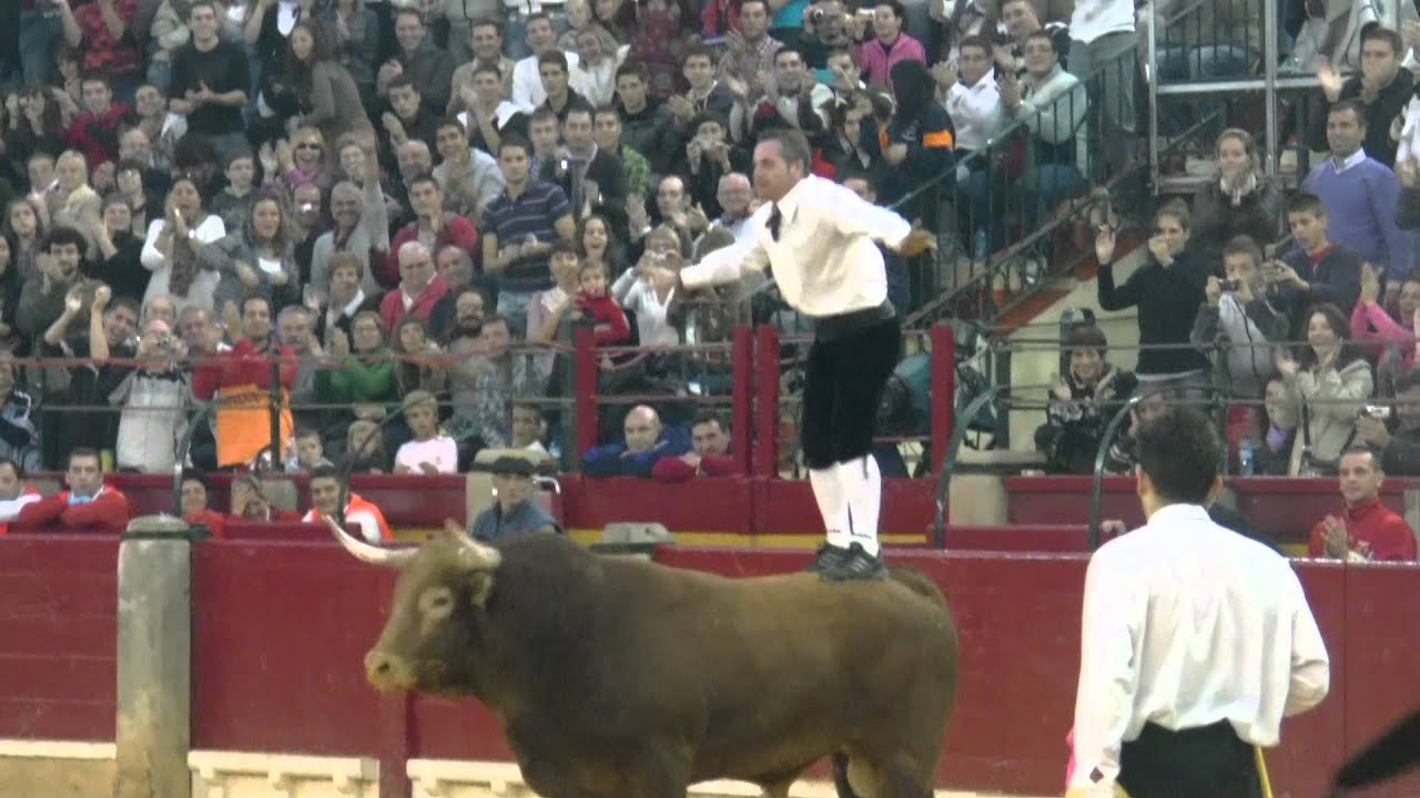 Sabaeta de Jose Maria Navarro "El Chipu" en Zaragoza. - YouTube