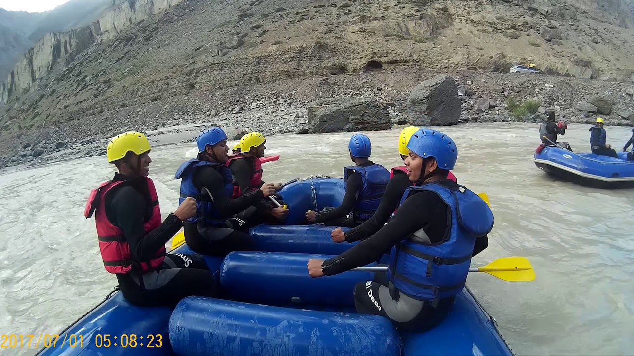 Leh River rafting - YouTube