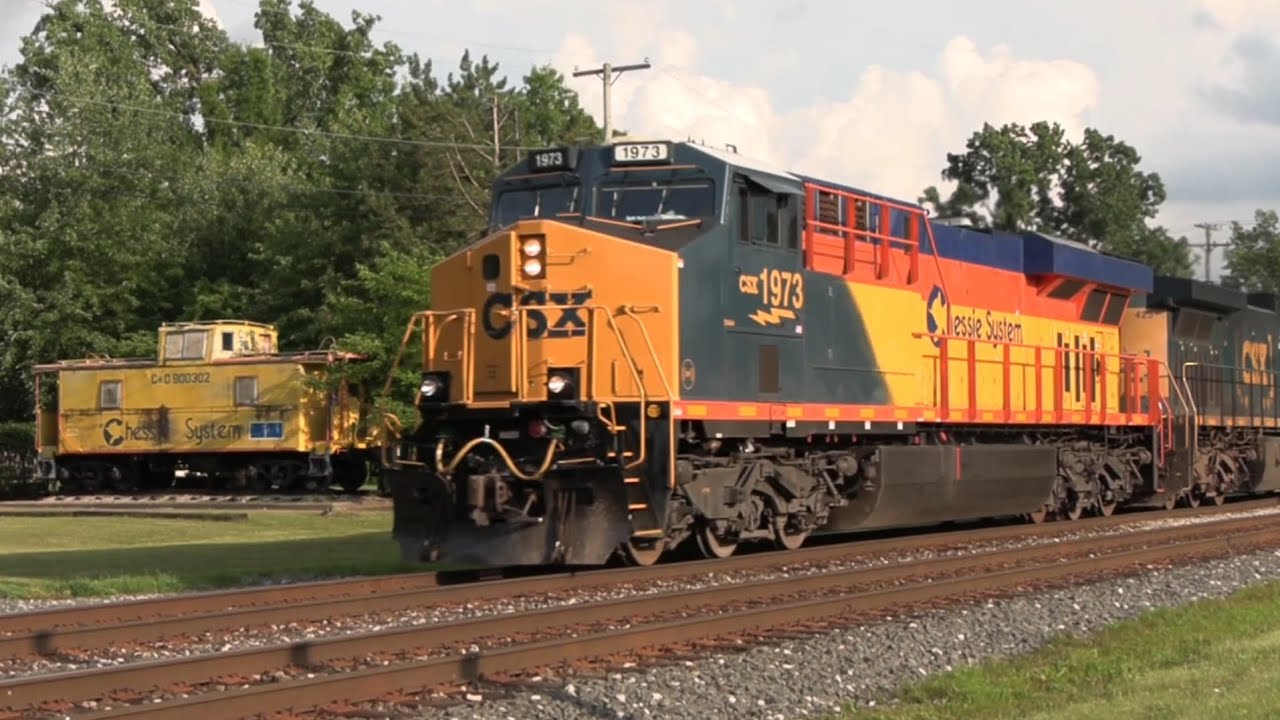 CSX 1973 (Chessie System H.U) Leads CSX M510 and Rolls By The Chessie ...