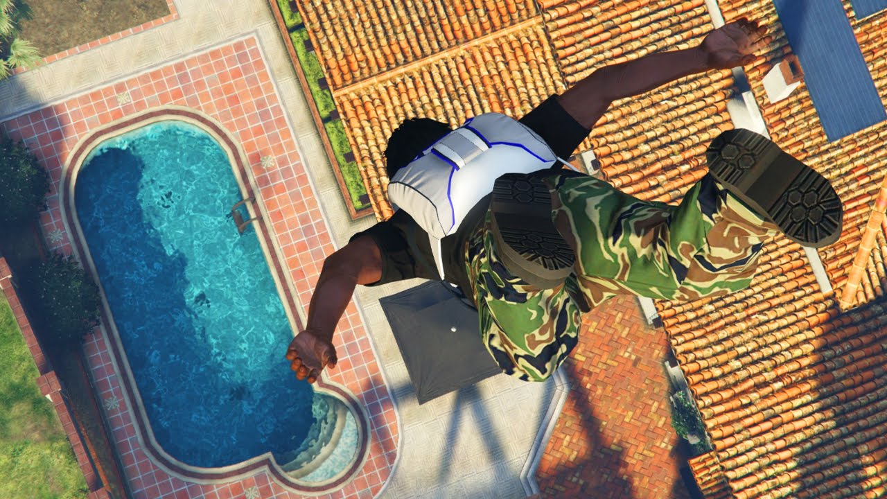 GTA 5 BEST MOMENTS - SKYDIVING INTO A POOL! (XpertThief Funniest ...