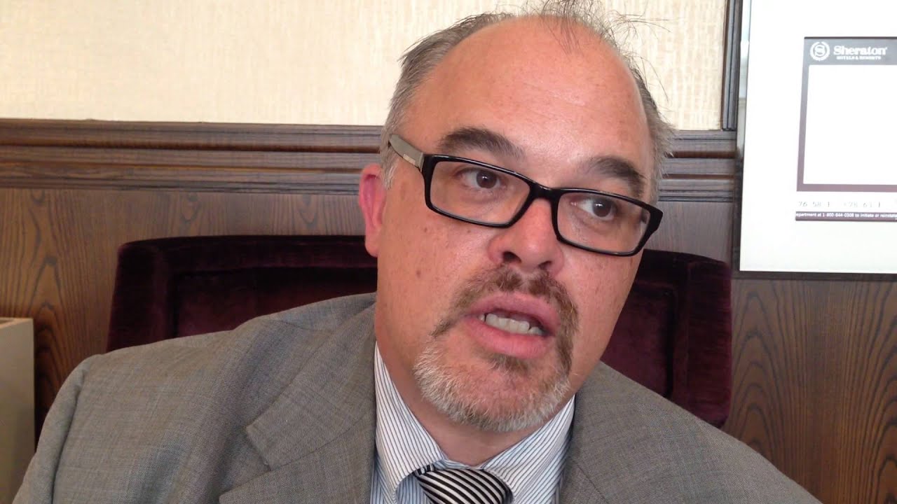 The Mr. Magazine™ Minute with Jeff Stoffer - YouTube