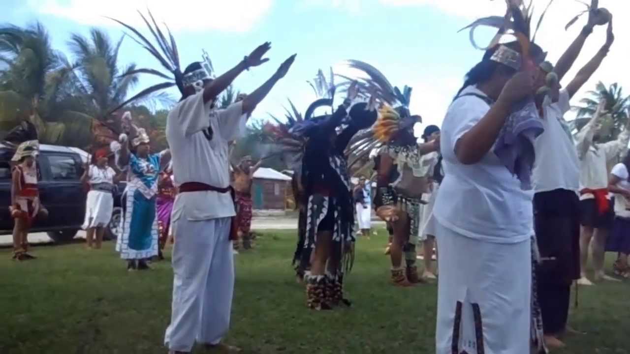 Vestimenta De La Cultura Tolteca - abstractor