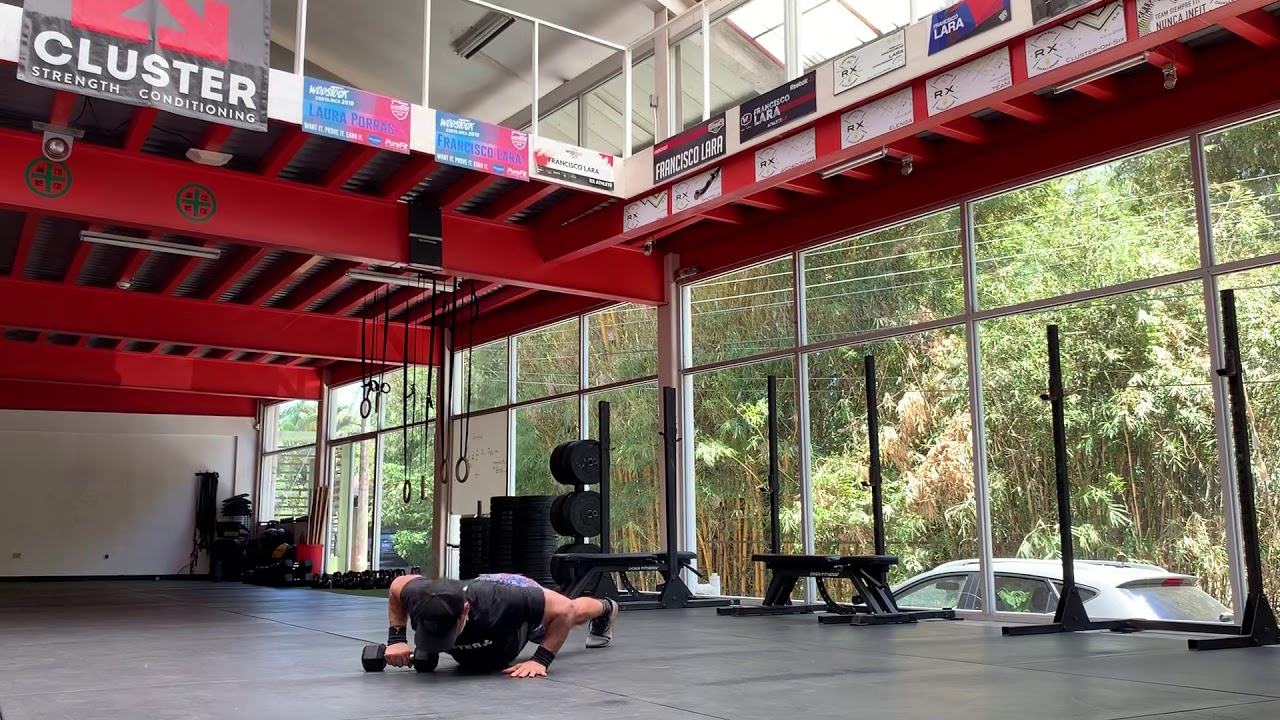 Push up altern DB - YouTube