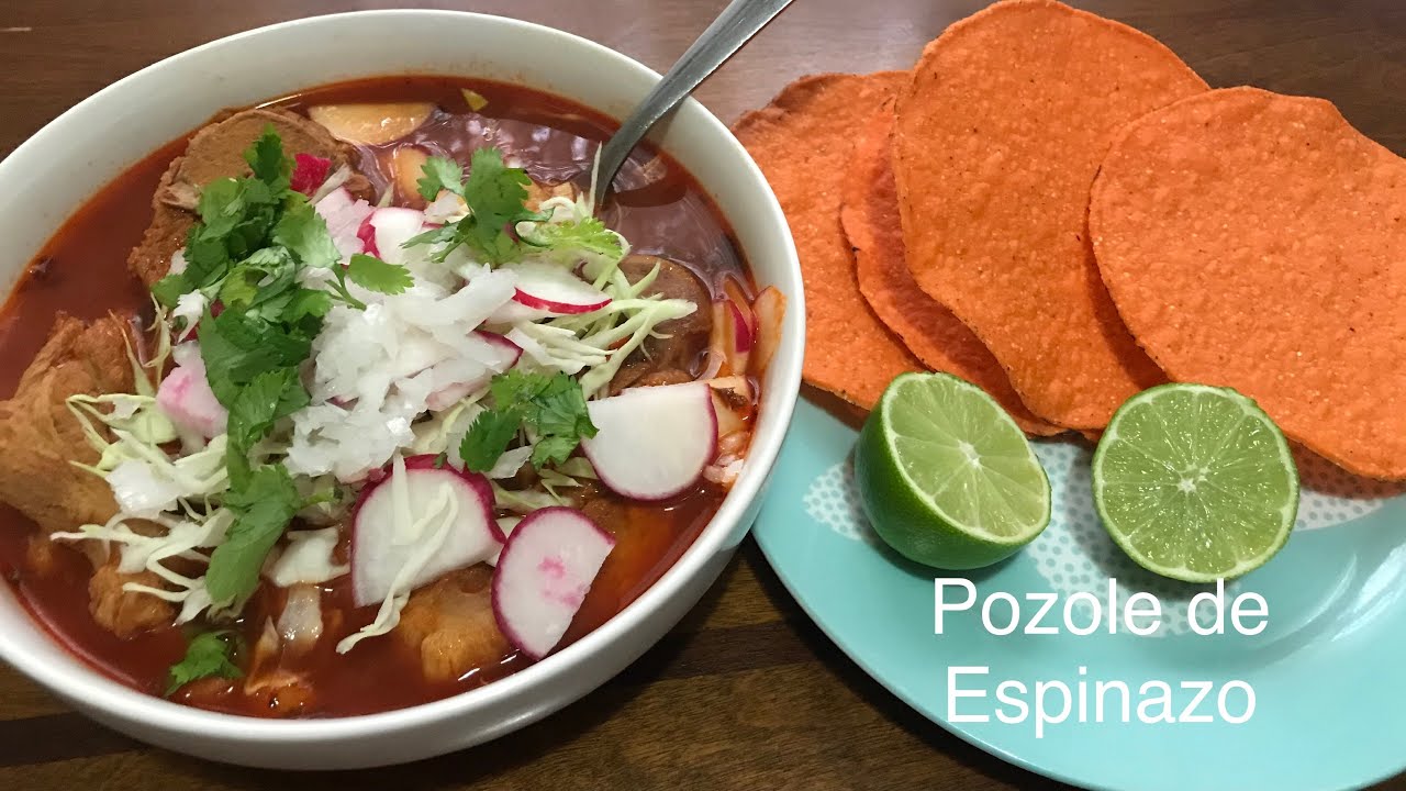 Pozole de Espinazo de Puerco para estas Fiestas Decembrinas - YouTube