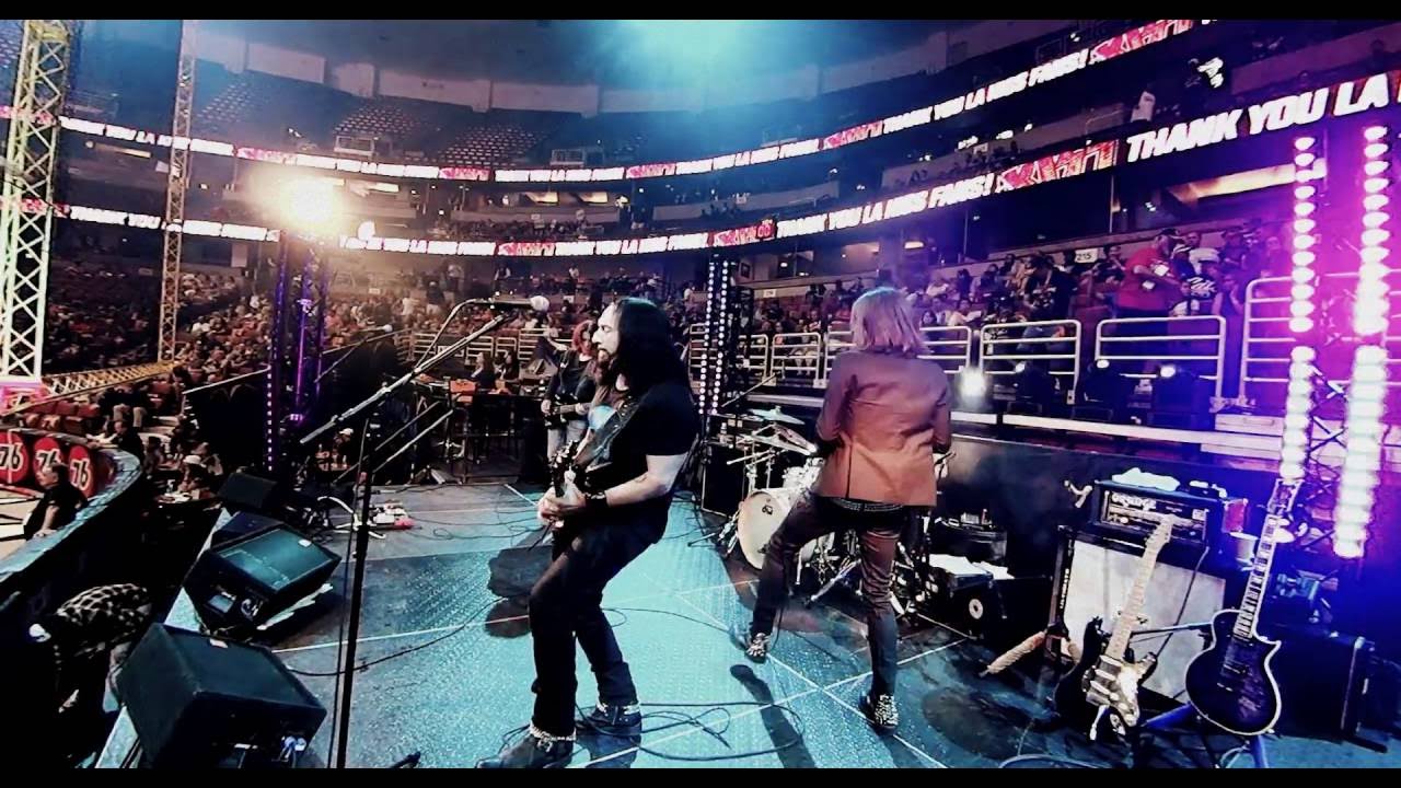 LA KISS House Band "Cochise" - (Audioslave) | MONTE PITTMAN GUITAR ...