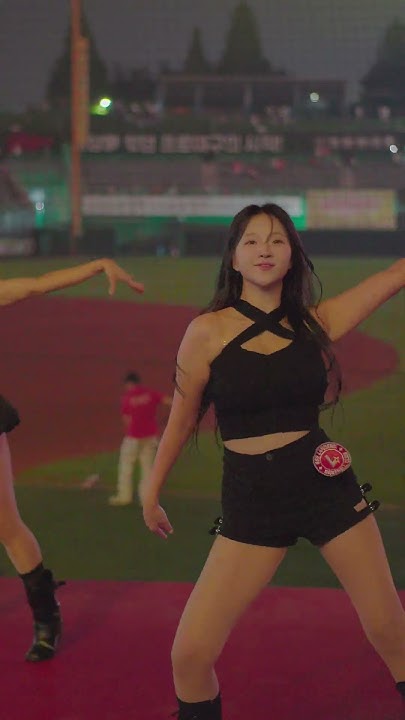 202506 ssg랜더스 이연진 치어리더 - YouTube