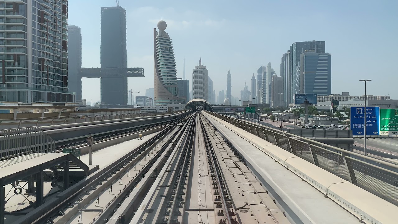 Dubai metro view (ADCB to max station) - YouTube