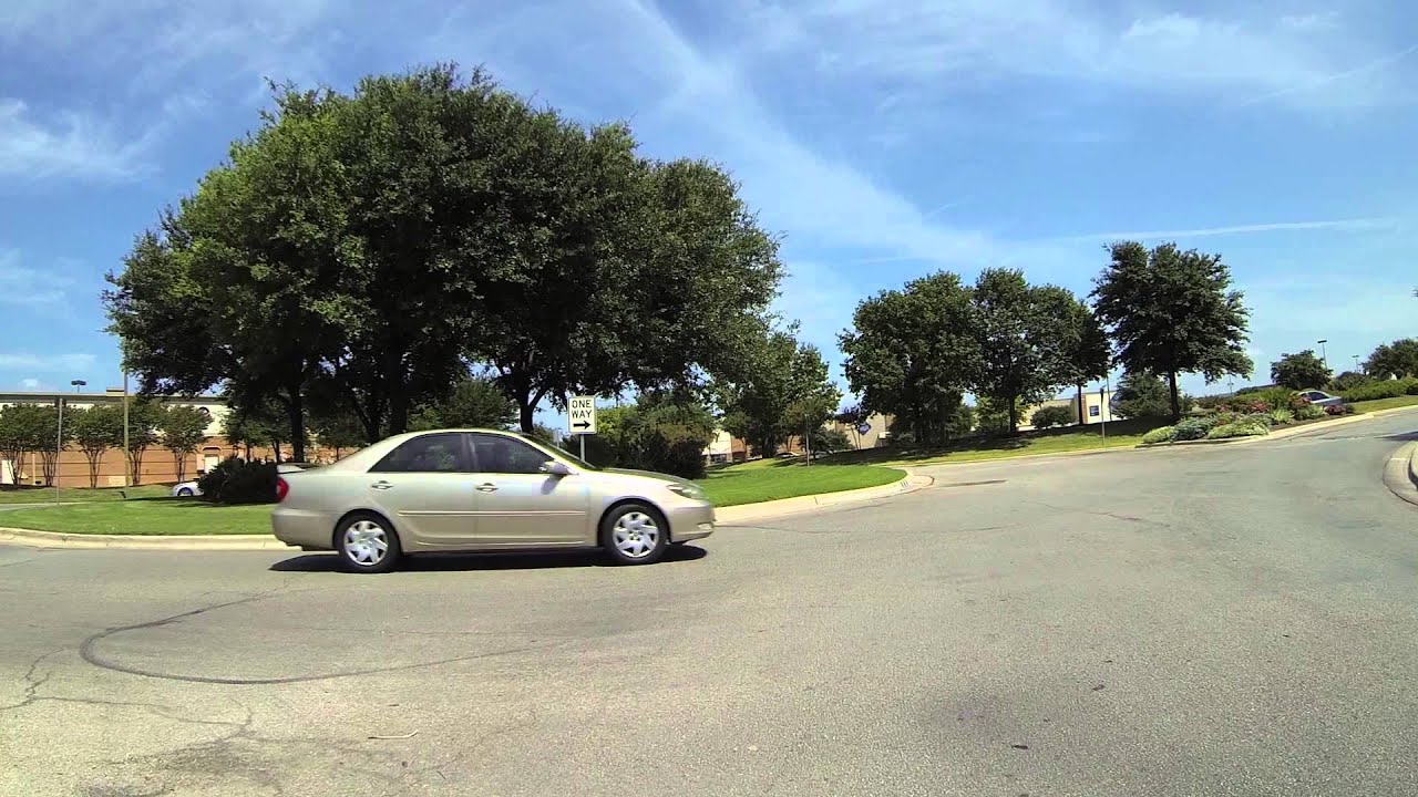 TxDOT El Paso Roundabouts - YouTube