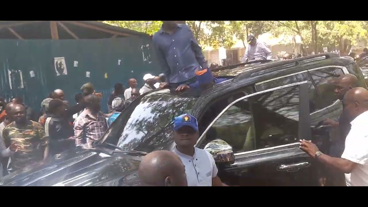 RAILA ODINGA, WAJAKOYAH GRAND ENTRANCE AT JIVANJEE GARDENS FOR AZIMIO ...