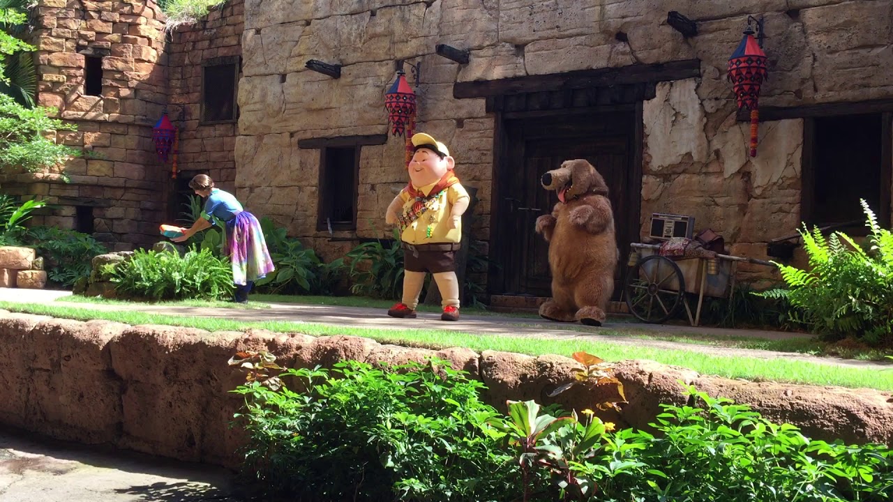 Russell and Dug Reciting the Wilderness Explorers Pledge from UP! - YouTube