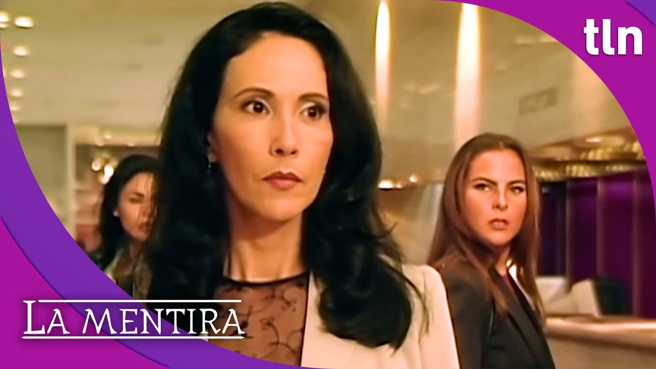 Miranda regresa a la ciudad y quiere saber de su hija | La mentira 1/2 ...