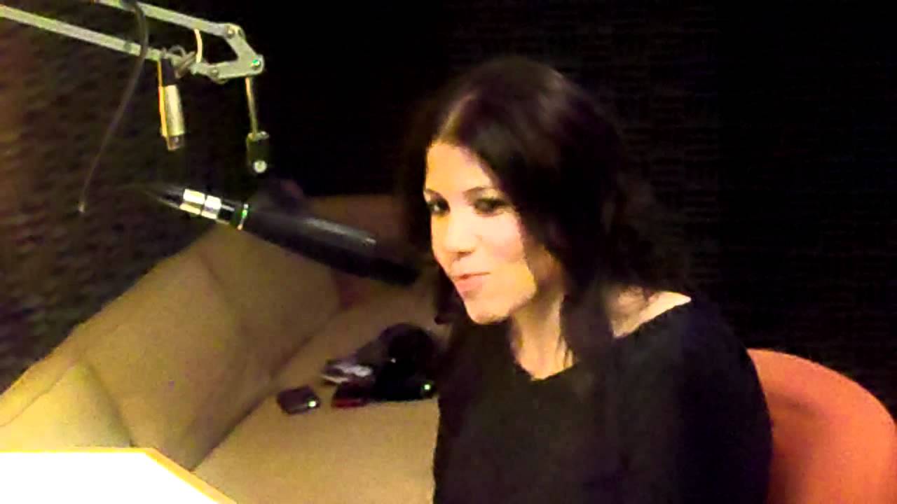 Kristen Commodore KCAL-FM Interview - YouTube