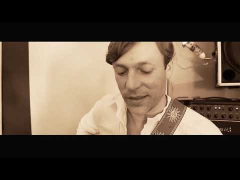 KREDKI - Sztuczne Raje
