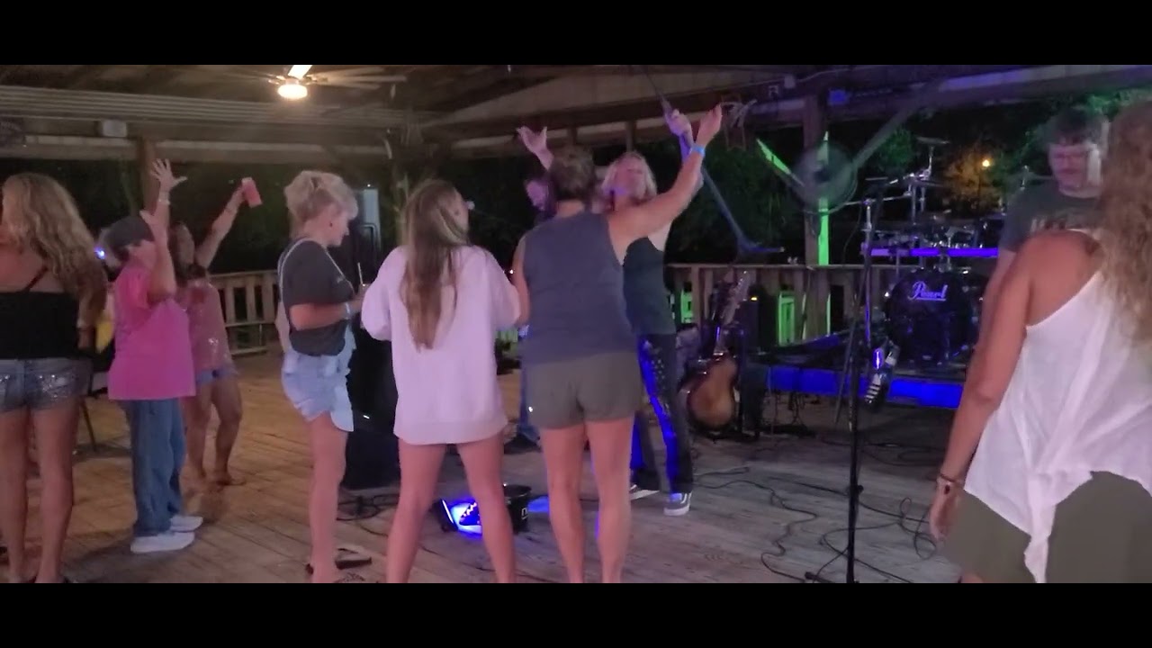 Jason Hinson covering "TNT" by AC/DC - YouTube