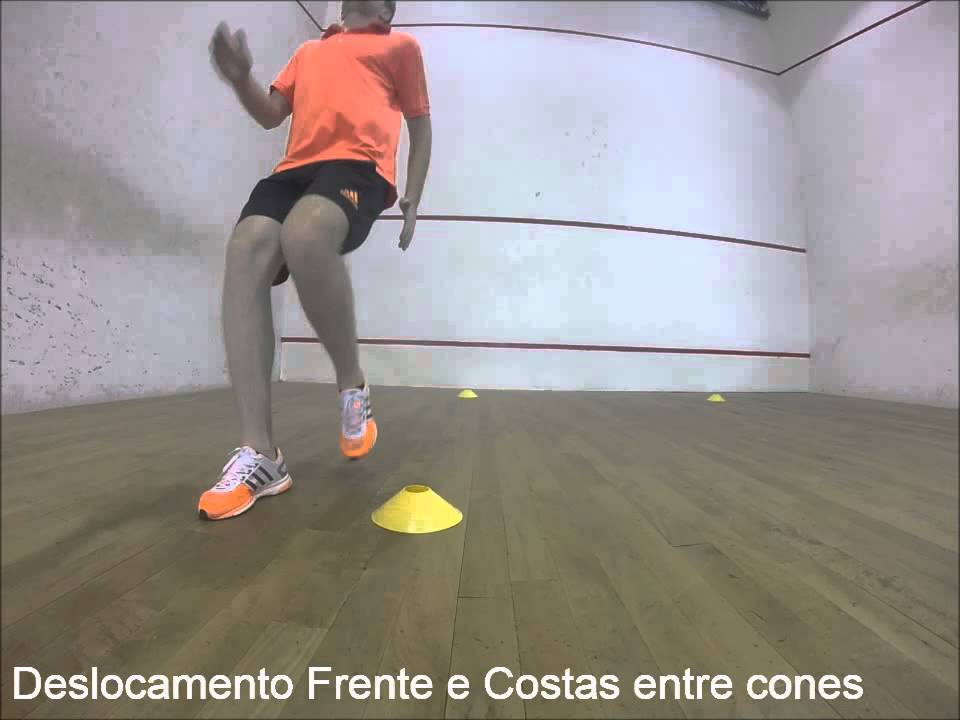 Deslocamento frente e costas entre cones - YouTube