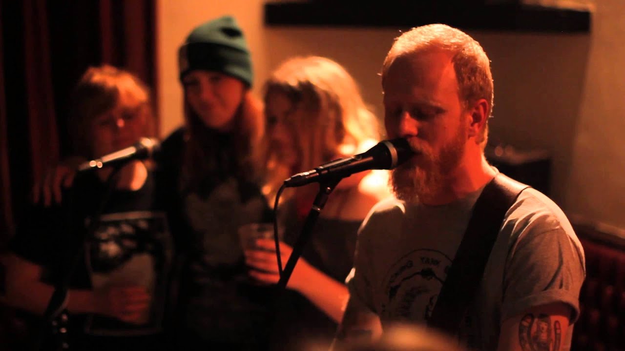 The Survival Tour 2014: Sam Russo - Dry Shampoo [Live in Manchester ...