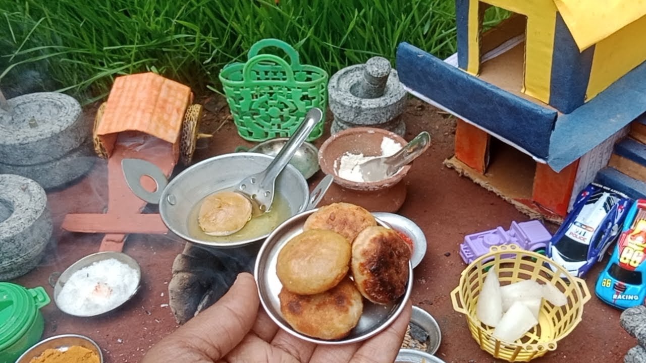 miniature muli ke kachori | mini muli kachori |muskan miniature kitchen ...