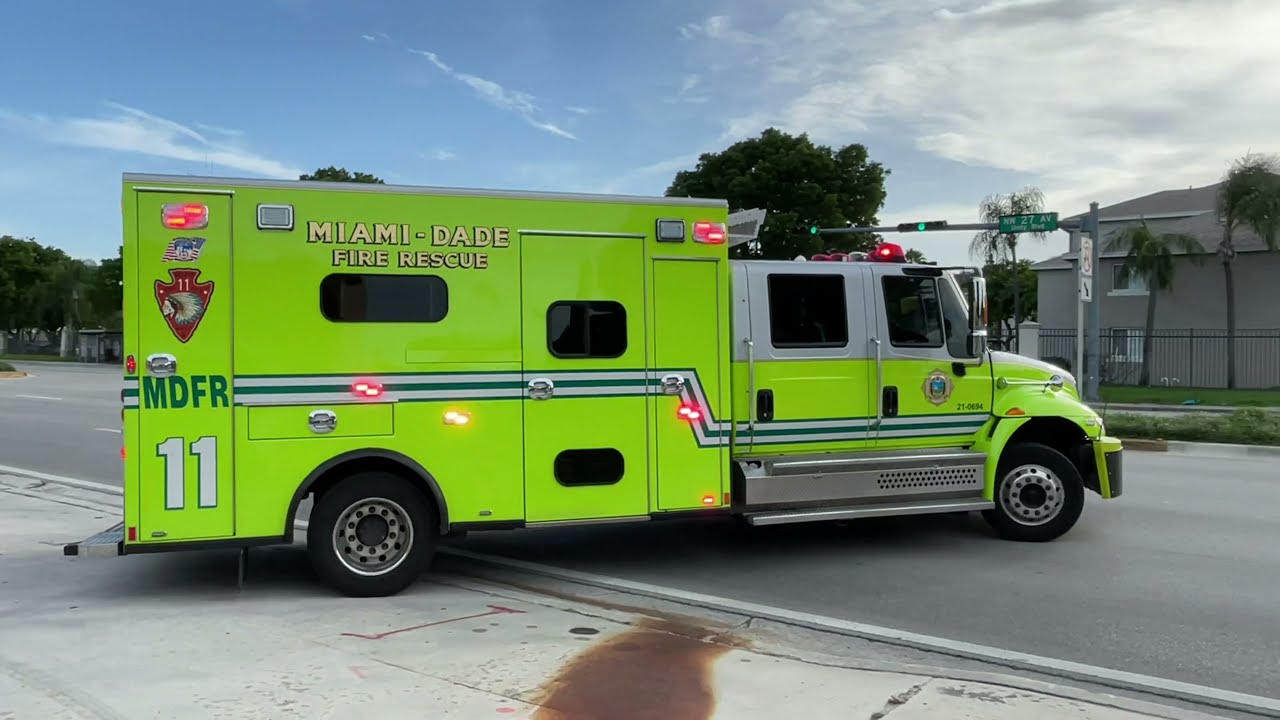 MDFR Station 11 - Responding - YouTube