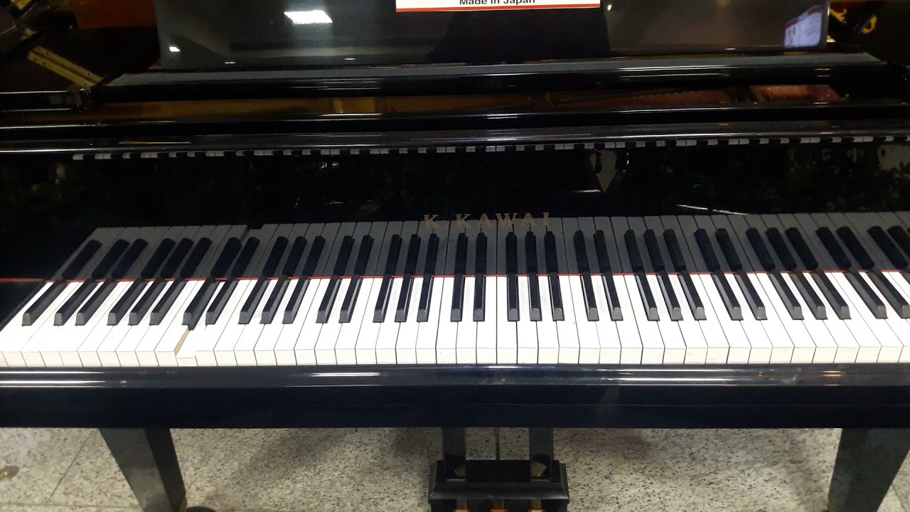 Automatic Piano-WITHOUT ANY TOUCH-PLAYING ITSELF - YouTube