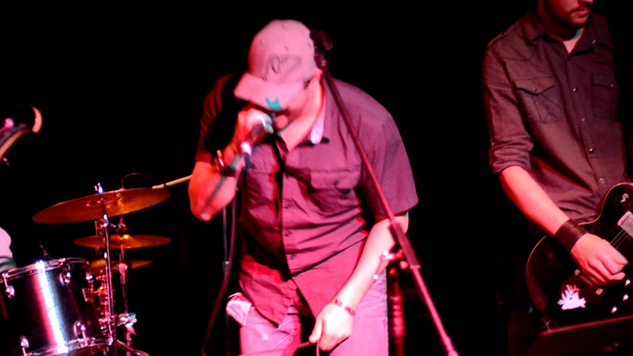 Chain Me Free Song1 - YouTube