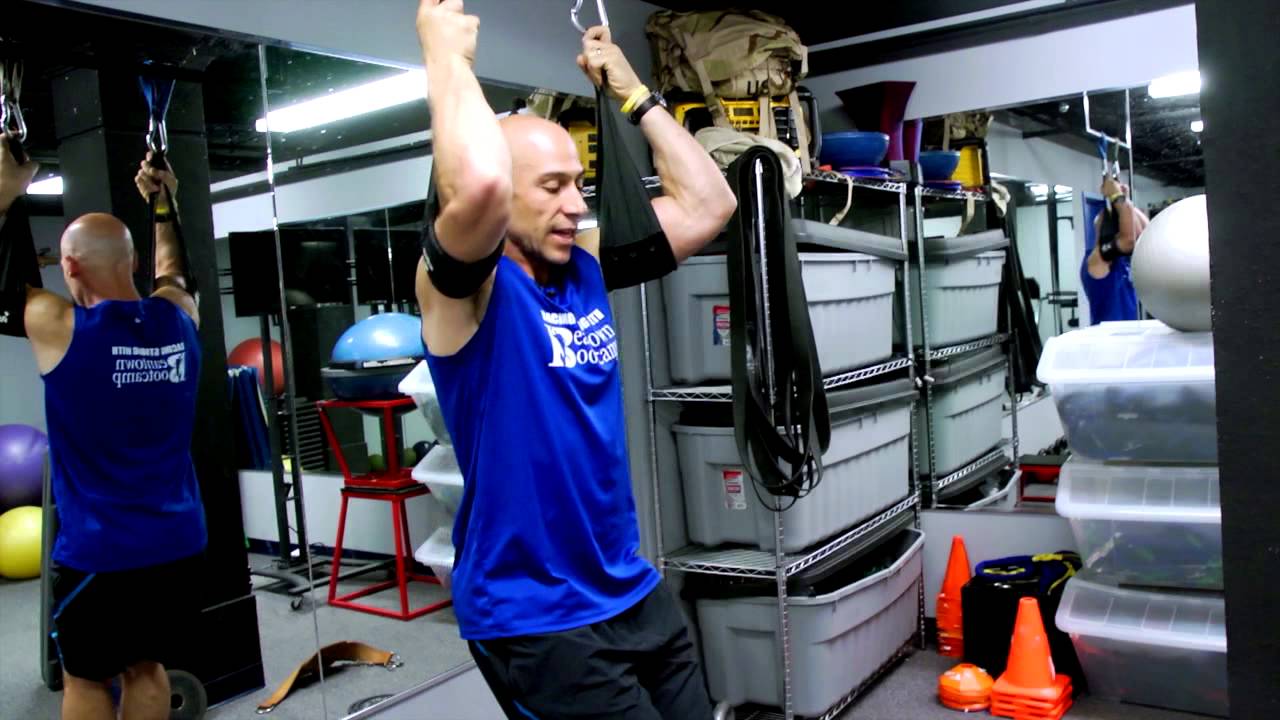 Chin-Up Bar Leg Raise : Chin-Ups & Other Exercises - YouTube