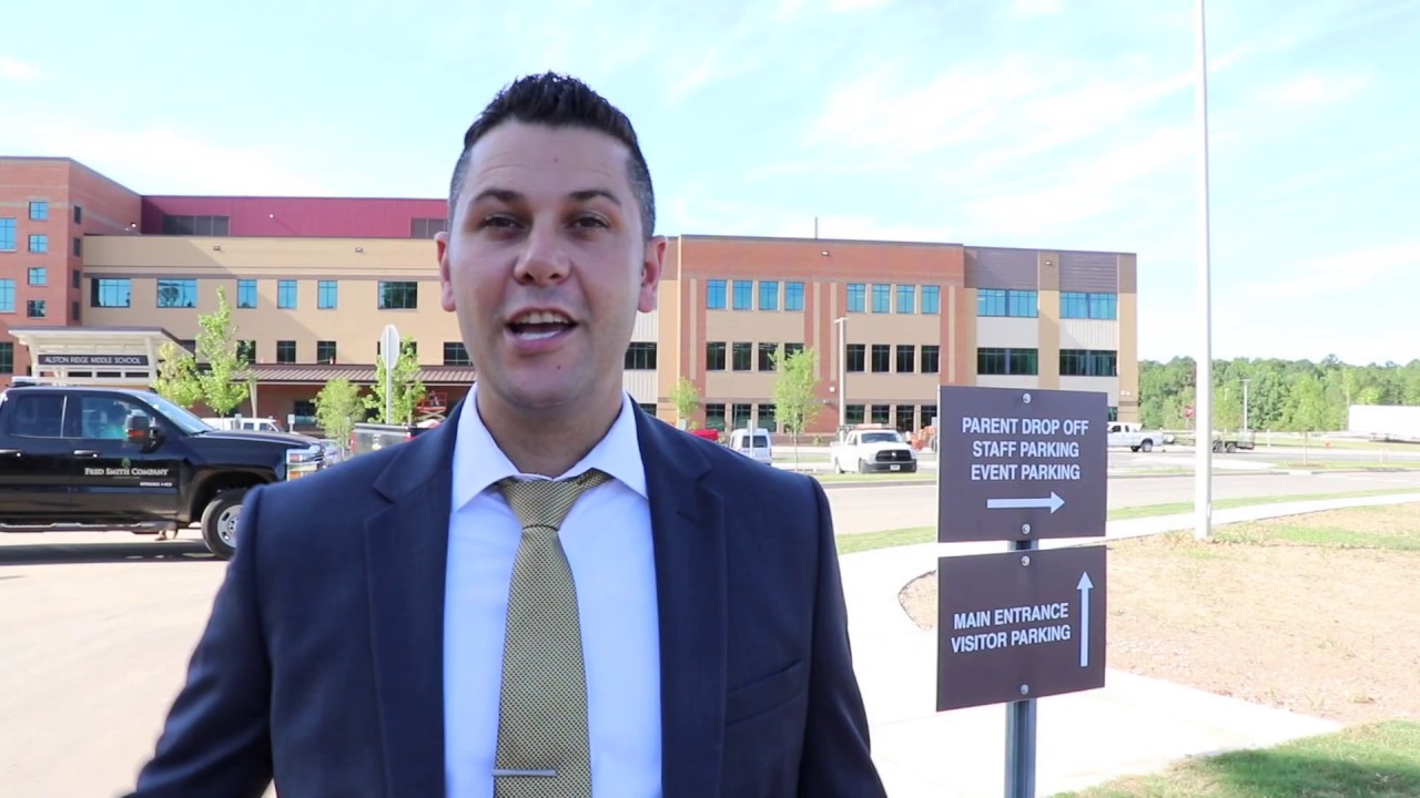 Navigating carpool at Alston Ridge Middle School - YouTube