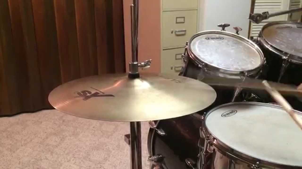 Dilly "The Ghost Groove." - YouTube