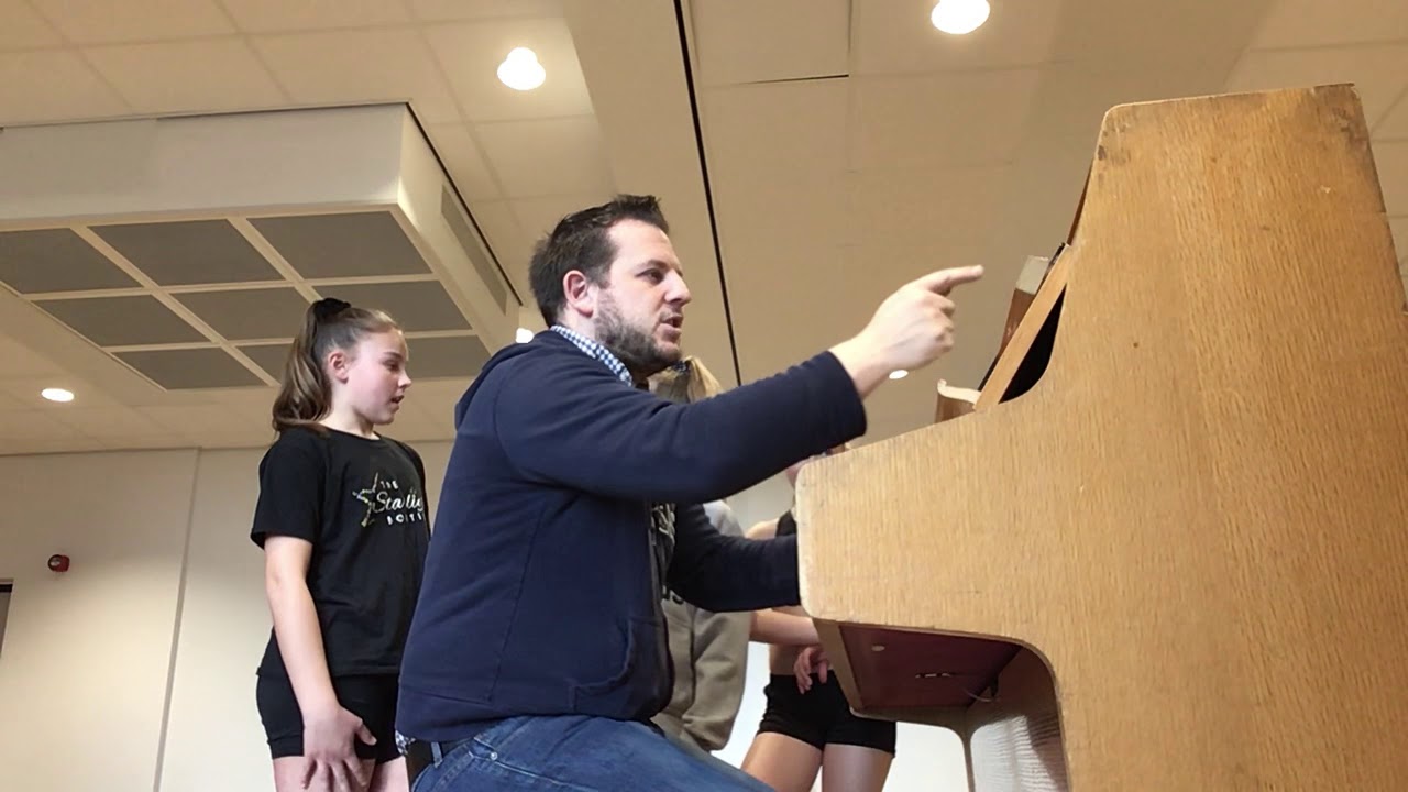 glee vocal lesson - YouTube