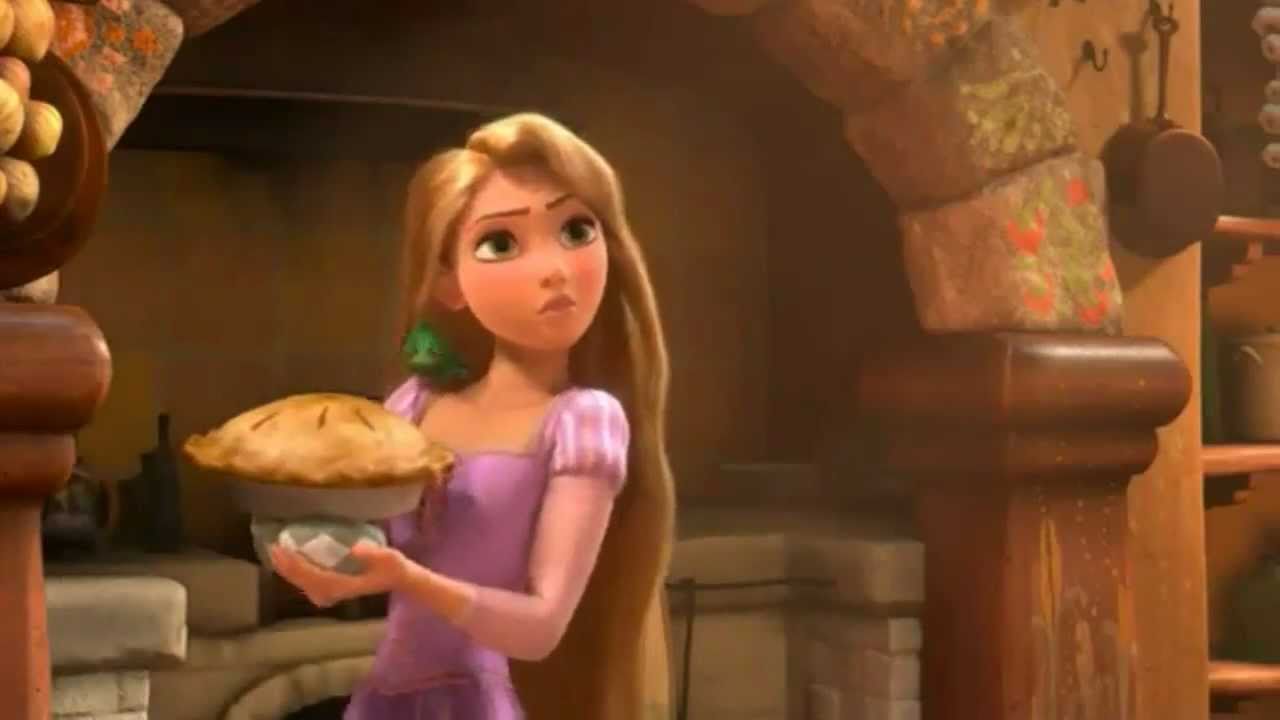 TANGLED: Reading A Book - YouTube