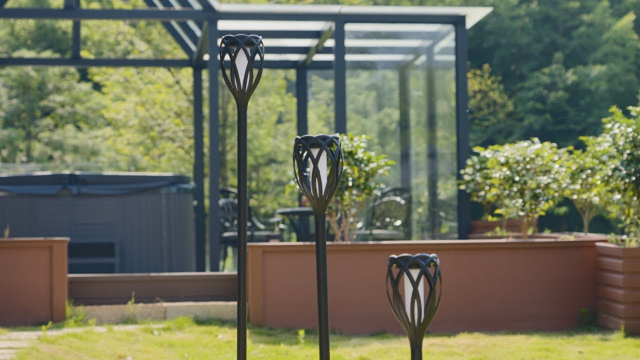 Tall Solar Lights, Pathway Torch Lights, 3-in-1 Solar Landscape Lights ...