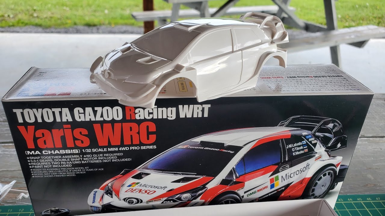 Yaris WRC Mini 4WD Racer Unboxing and build - YouTube