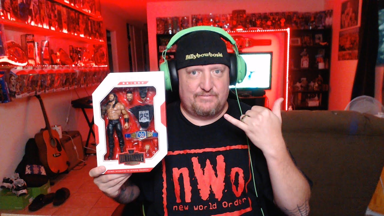 WWE ULTIMATE EDITION ROMAN REIGNS - YouTube
