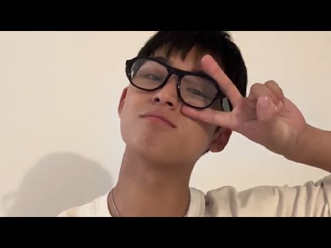 [ENG SUB] Weverse LIVE 240317 [SEVENTEEN] Mingyu's dinner show🖤 - YouTube