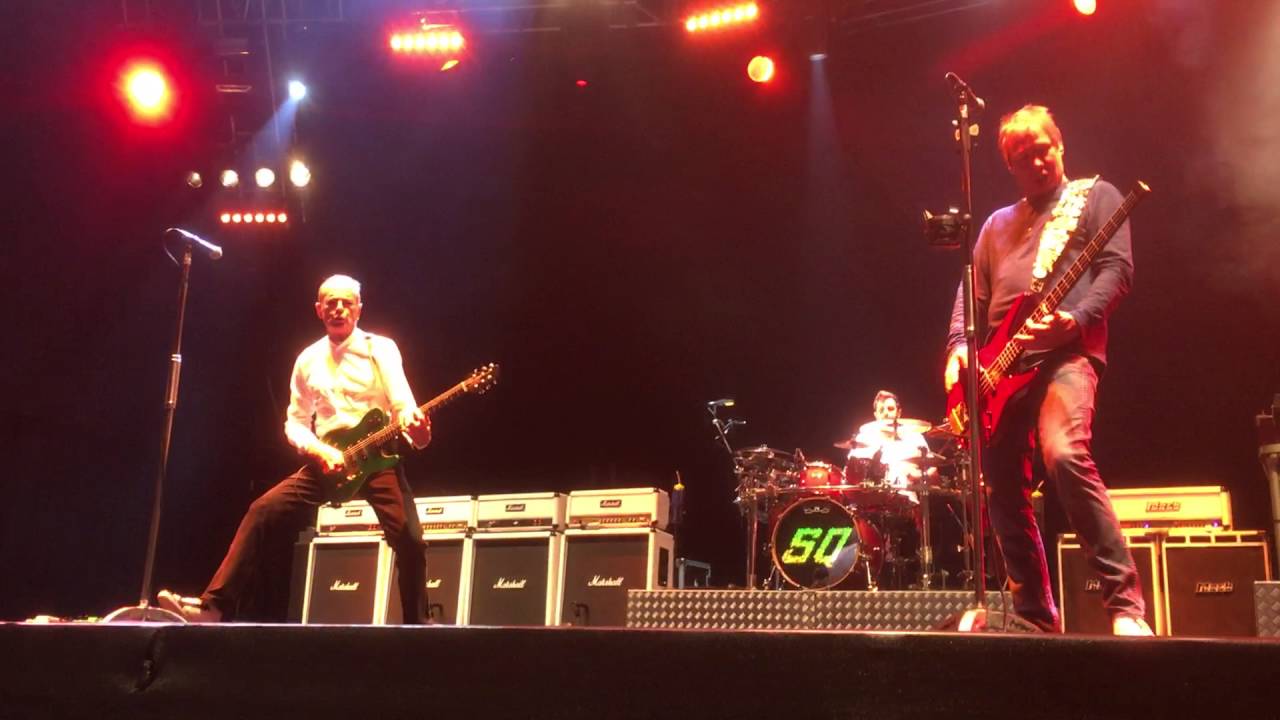 STATUS QUO - RnR Music / Bye Bye Johnny 2016-08-11 Schaffhausen - Stars ...